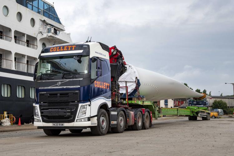 United Kingdom - 49m Blades for Solwaybank Wind Farm - Collett have ...